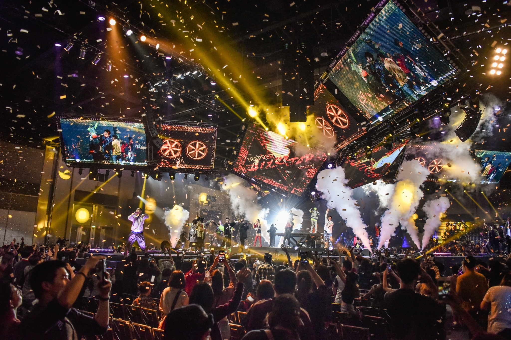 โชว์ไฟลุก “แร็ปเปอร์กว่า 50 ชีวิต” ระเบิดความมันส์จัดเต็ม ใน THE RAPPER ...