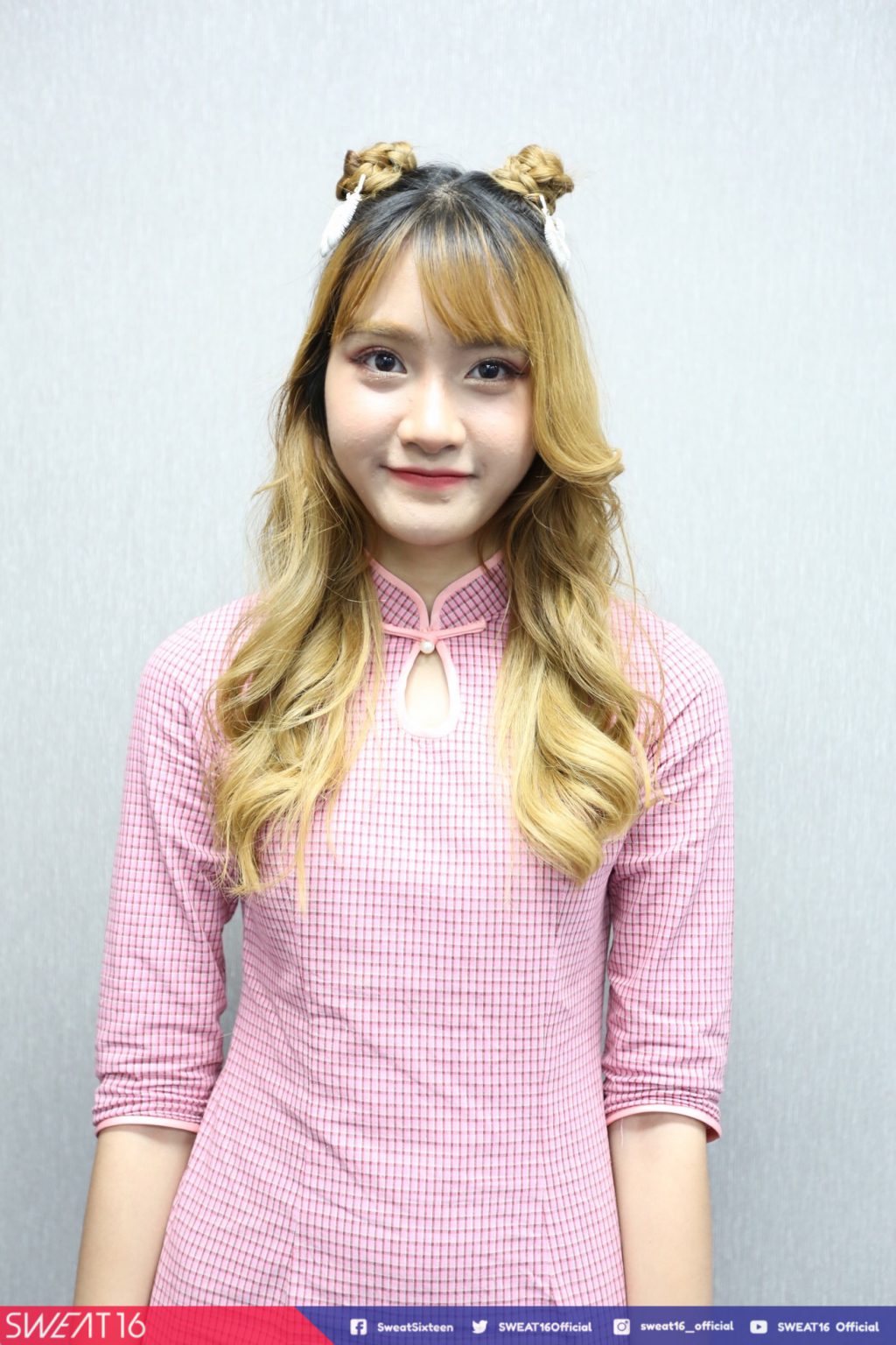 อาตี๋ฟินเวอร์! สเว็ตซิกซ์ทีน ใส่กี่เพ้าโชว์ครั้งแรก!! ในกิจกรรม “2Shot : SWEAT16 หนีห่าวสวัสดี ...