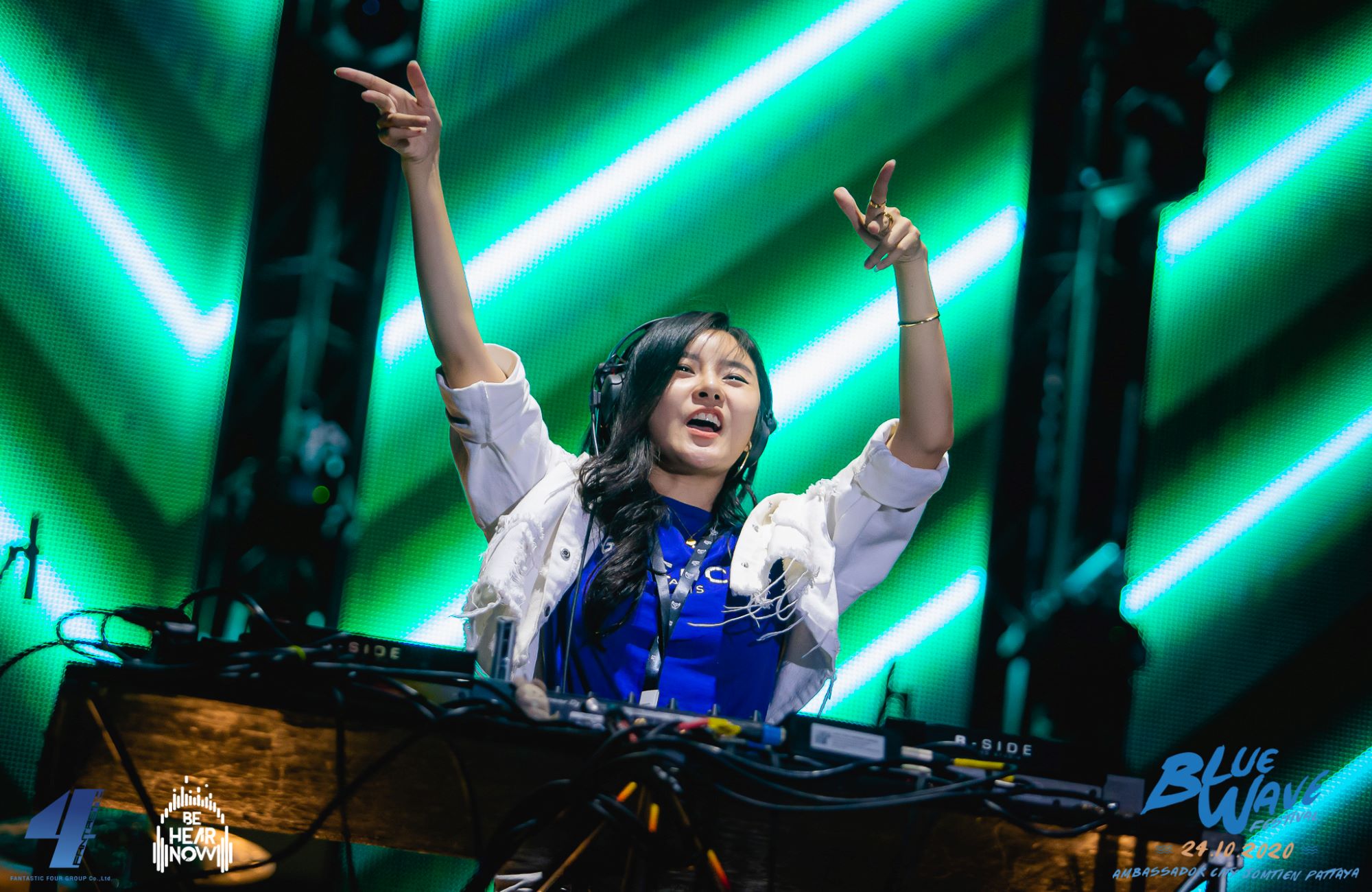 สนุก สุดชิลกับเทศกาลดนตรีริมชายหาด “BLUE WAVE FESTIVAL 2020” | KAZZ ...