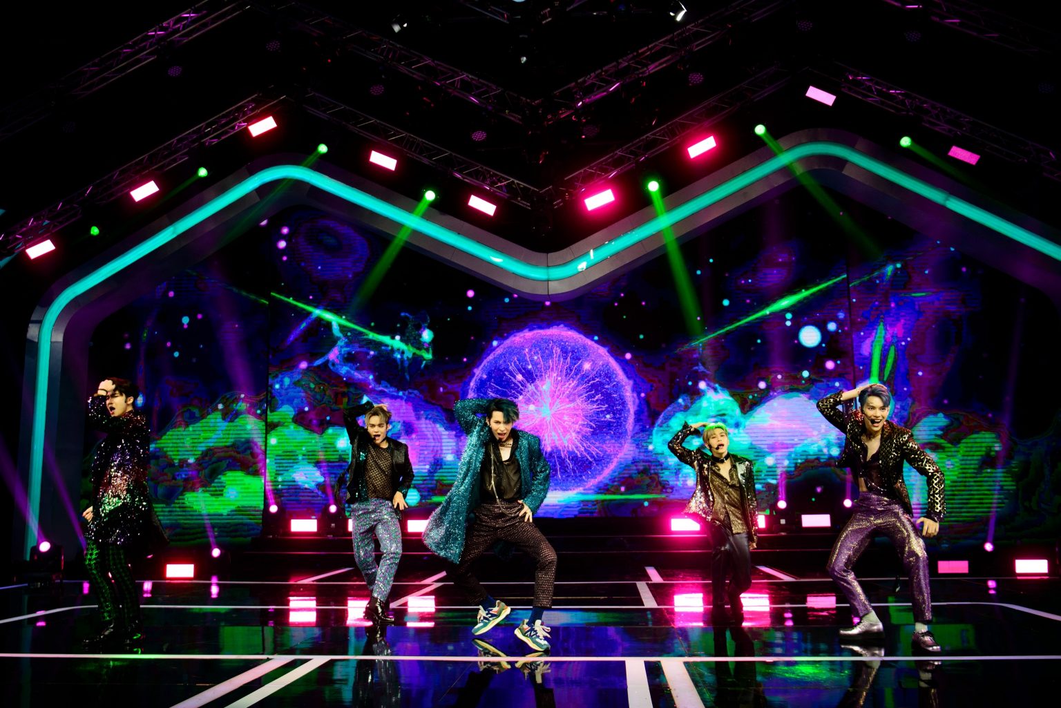 “LAZ iCON ไอคอนป๊อป ตัวท็อปเดบิวต์” ประกาศผล 5 หนุ่มลีลาเจ๋ง เป็นผู้ชนะ ...