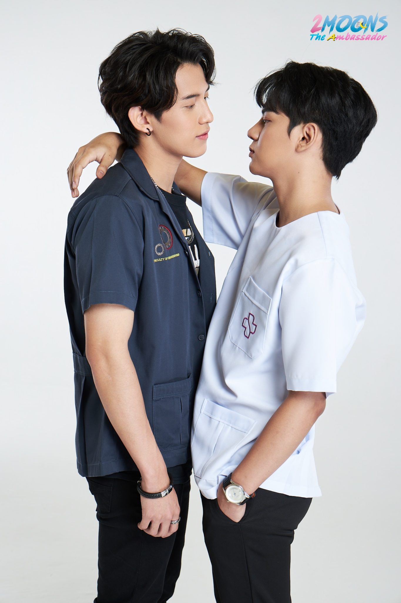 2MOONS THE AMBASSADOR กับบทสรุปของ เดือนเกี้ยวเดือน | KAZZ Magazine