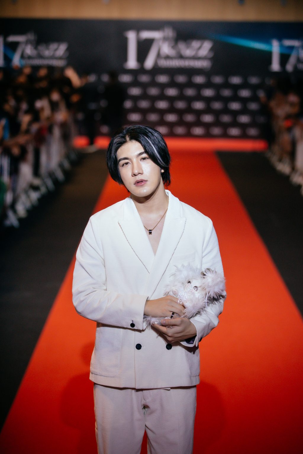 ยิ่งใหญ่จัดเต็ม!! บรรยากาศฉลองครบรอบ 17 ปี ‘KAZZ MAGAZINE’ ดารา ศิลปินขวัญใจวัยรุ่นหลากหลายค่าย ...