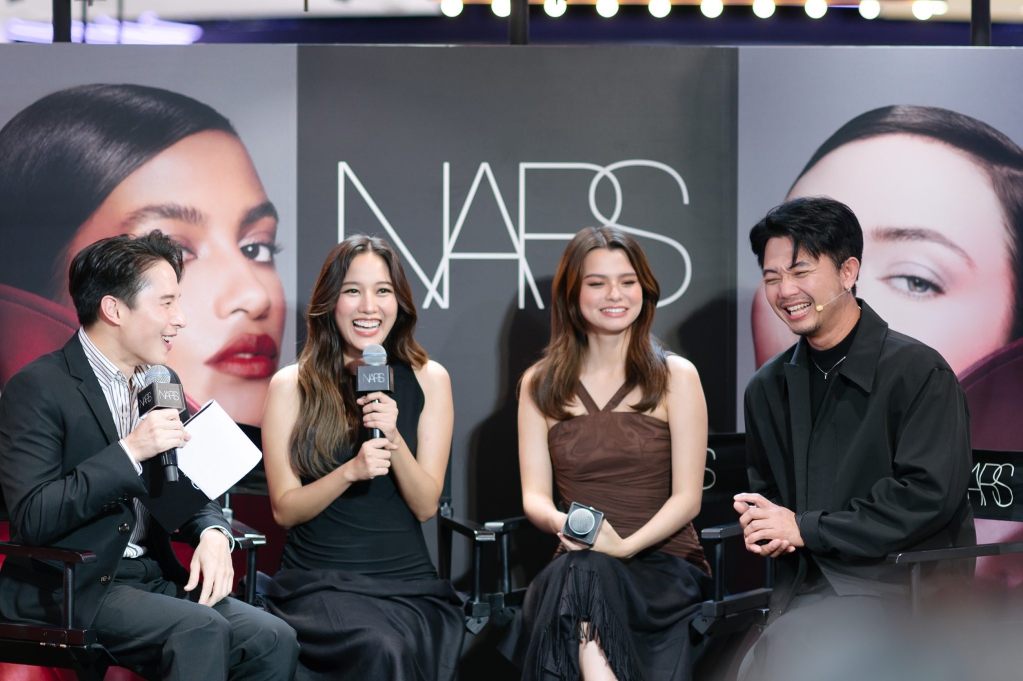 ฟรีน-เบคกี้ ฮอตไม่หยุด! ควงคู่ร่วมงาน “NARS MADE YOU BLUSH EVENT” อัปเกรดบลัชไอคอนิคใหม่ล่าสุด ...